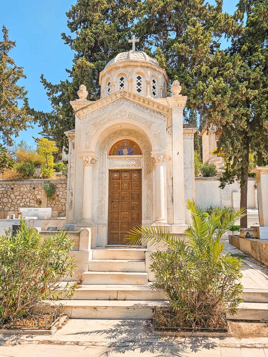 Athens Bucket List: 15 Unbelievable Things to See and Do
